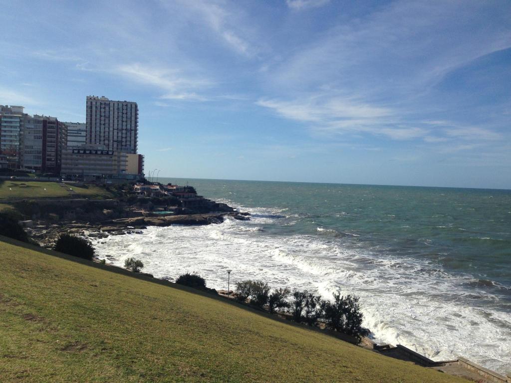 Hotel Las Rocas (Argentina Mar del Plata) - Booking.com